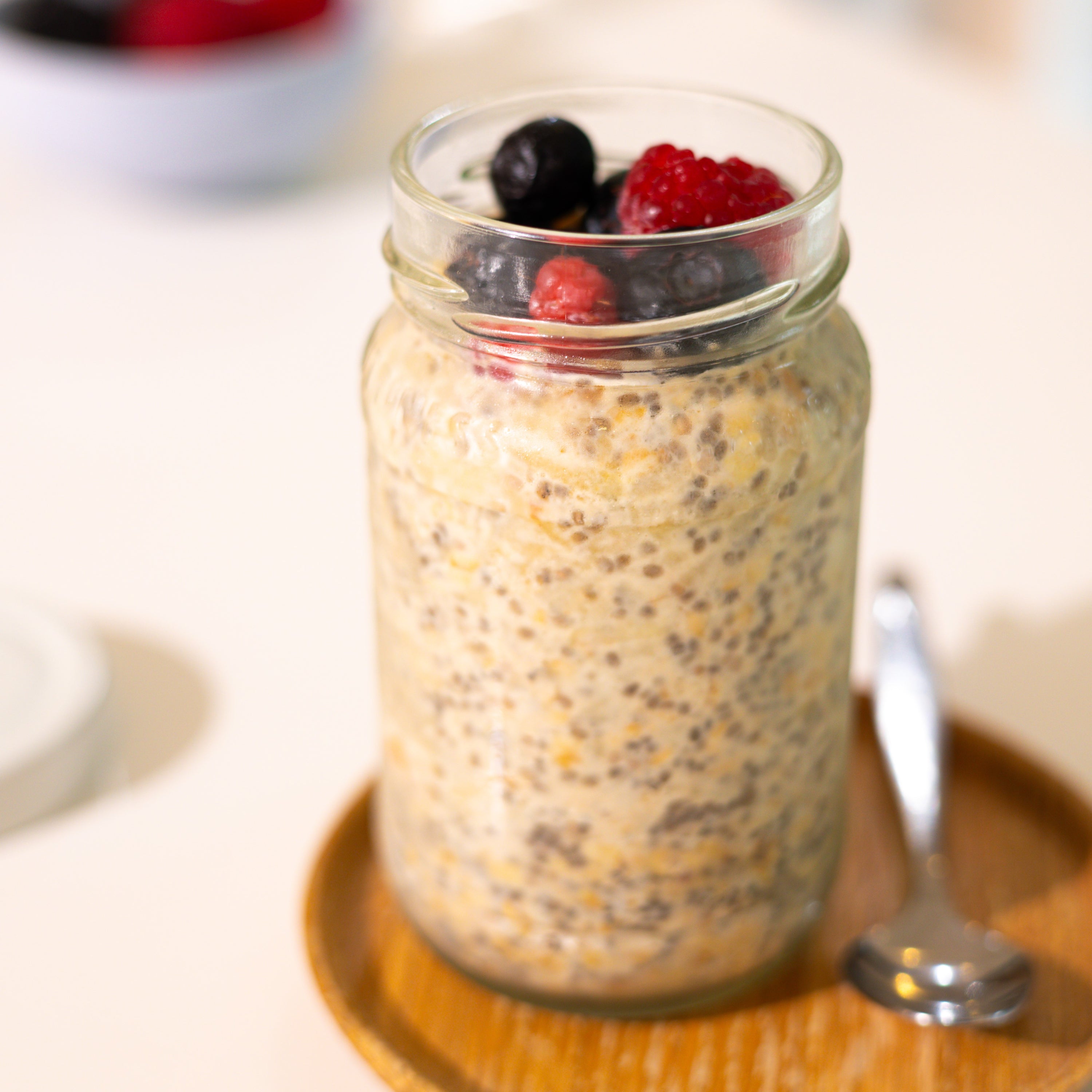 Overnight Oats with Peanut Butter | Pip & Nut Recipes